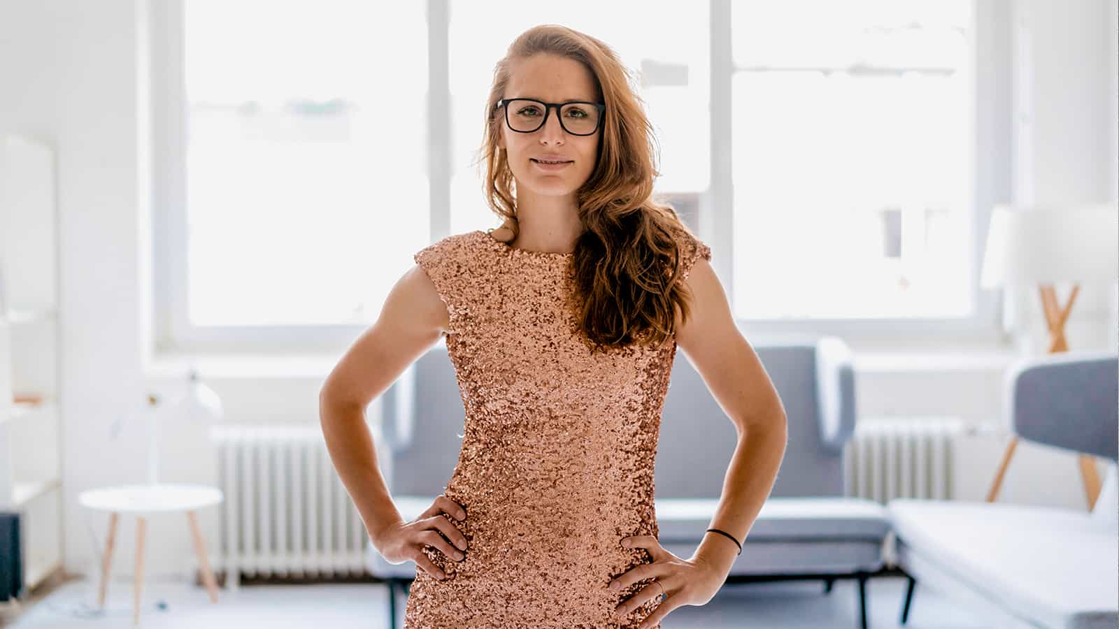 10 Tips for Choosing Best Workplace Fashion Clothes - Lifegag
